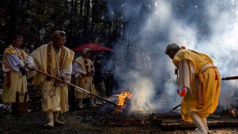 Keunikan 5 Ritual Mistis dari Berbagai Negara - Ruang Mistis